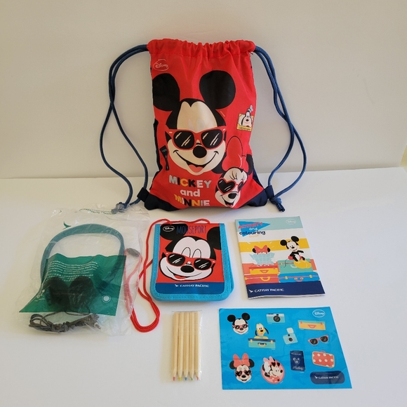 Disney | Toys | Disney 6 Pieces Gift Set From Cathay Pacific Airline ...